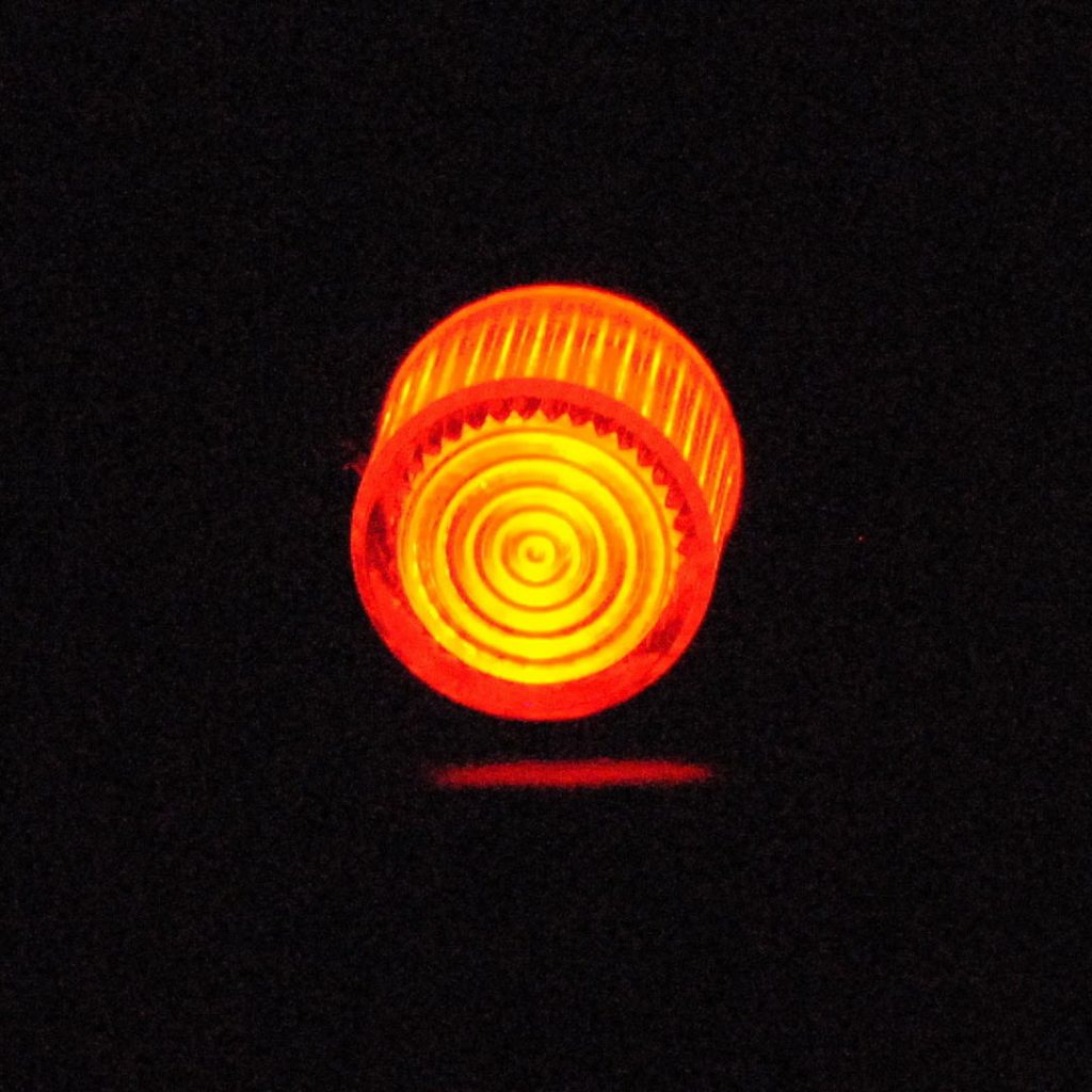 Night Star Tip Up Light: Orange Flashing - American Outdoor Network
